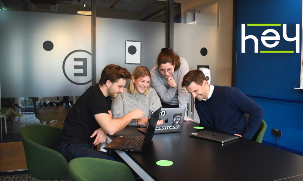 WAS WIR TUN - HEY MERCH